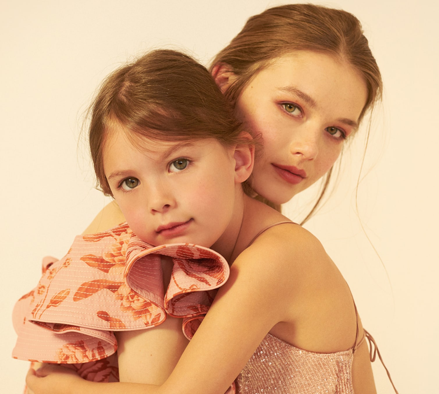 Mother s Day Gift Ideas 2021 Luisaviaroma mother-s-day-gift-ideas-2021-luisaviaroma