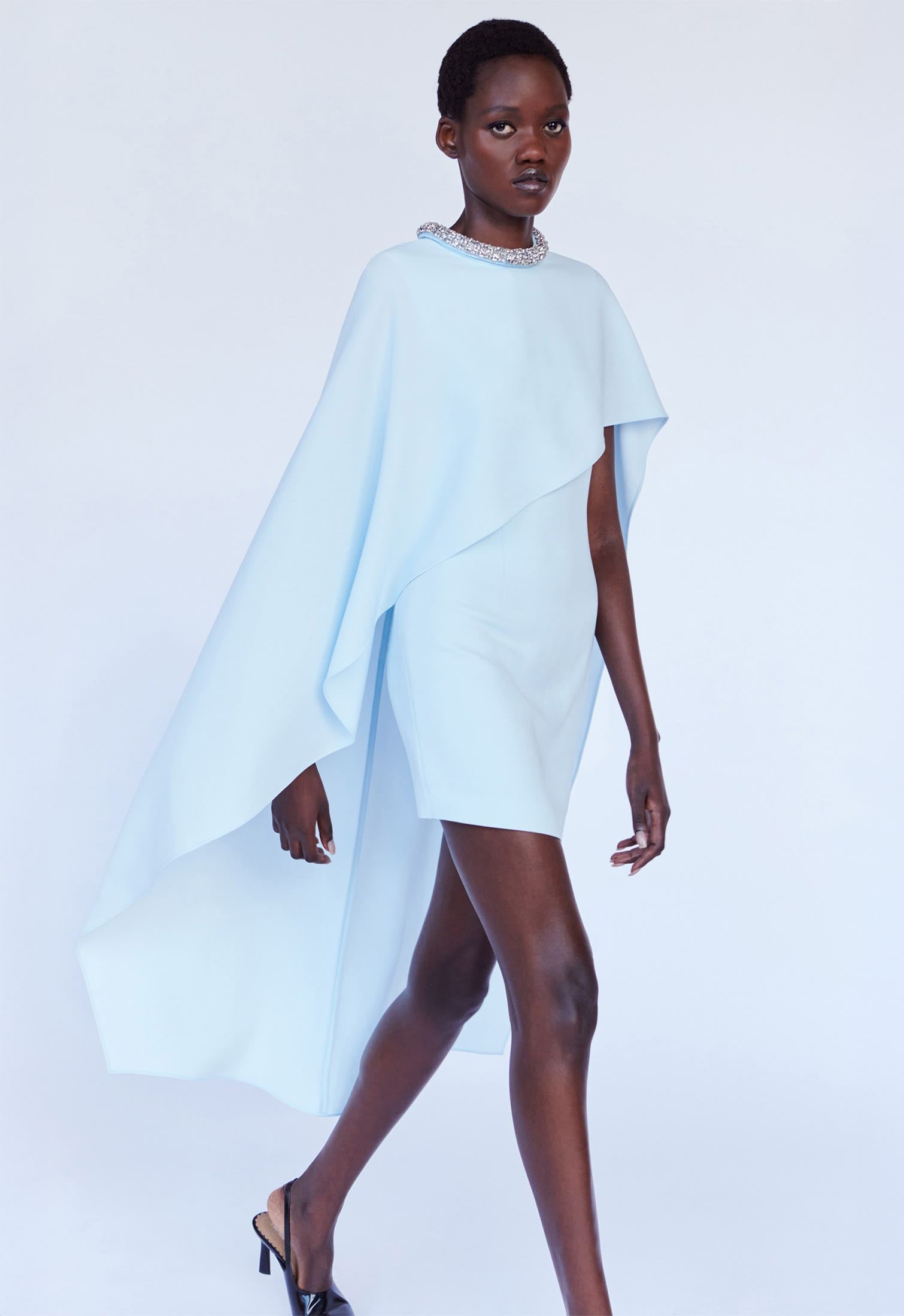 Pastel Colors: The Spring-Summer 2025 Fashion Trend | LUISAVIAROMA