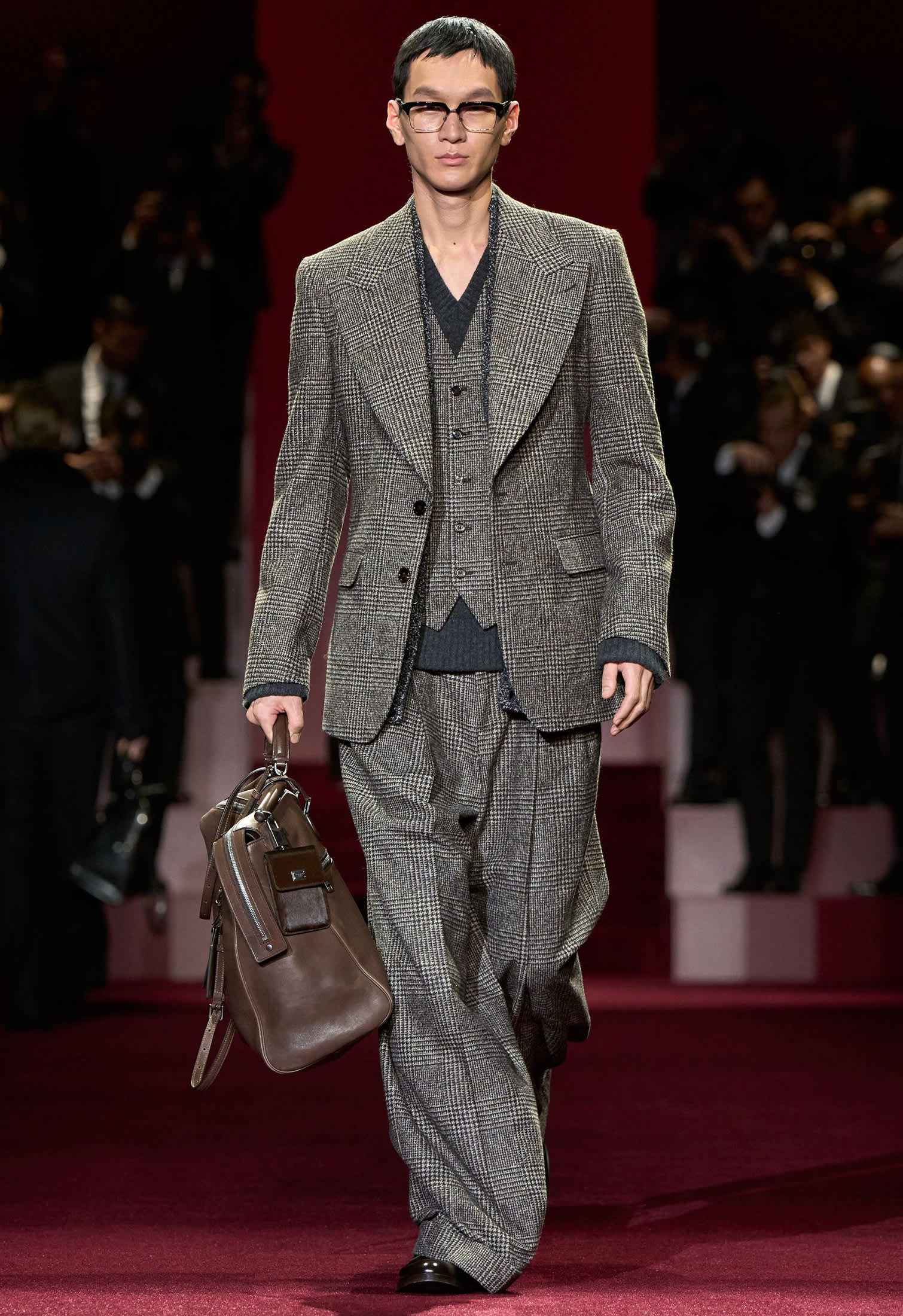 Men’s suits for ceremonies, office and city: Fall Winter 2025-26 trends